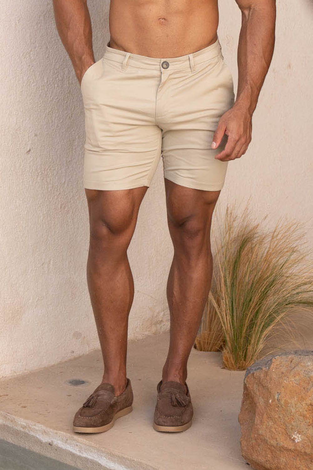 Muscle Fit Shorts - TAILORED ATHLETE - ROW