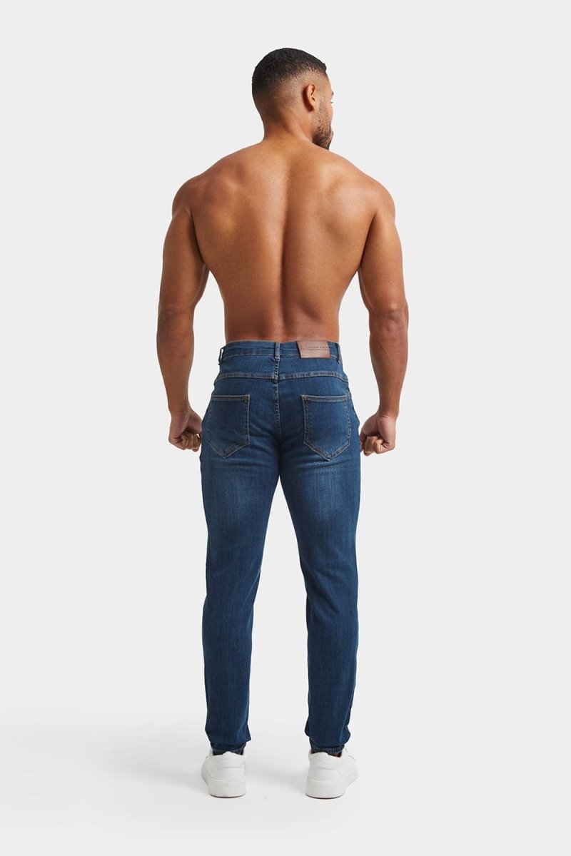 Muscle Fit Jeans in Dark Blue - TAILORED ATHLETE - ROW